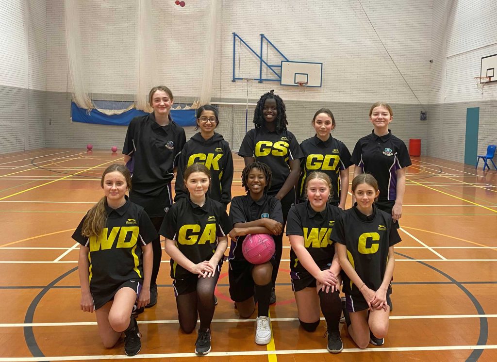 100% win record continues for the Year 8 netball team – Sharples School